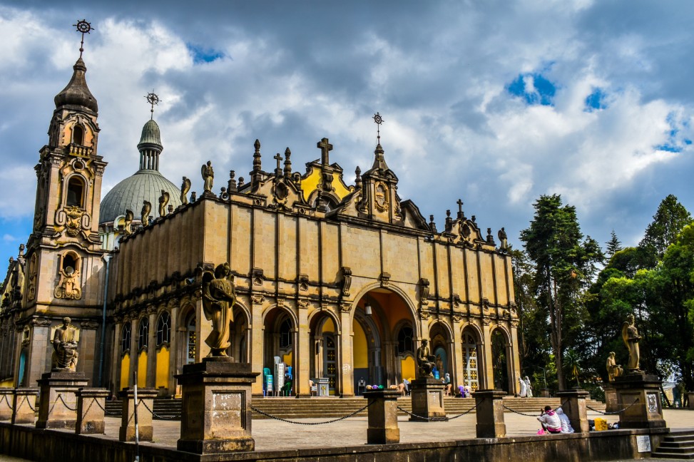 m_Addis Ababa_l_648_973.jpg