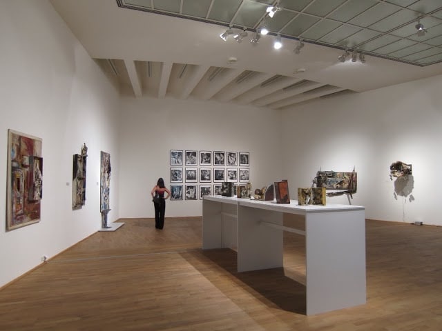 Museum Fur Moderne Kunst, Frankfurt - Ticket Price, Timings, Photos