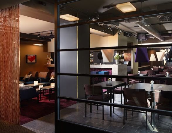 Oost Bar | Frankfurt - What to Expect | Timings | Tips - Trip Ideas by ...