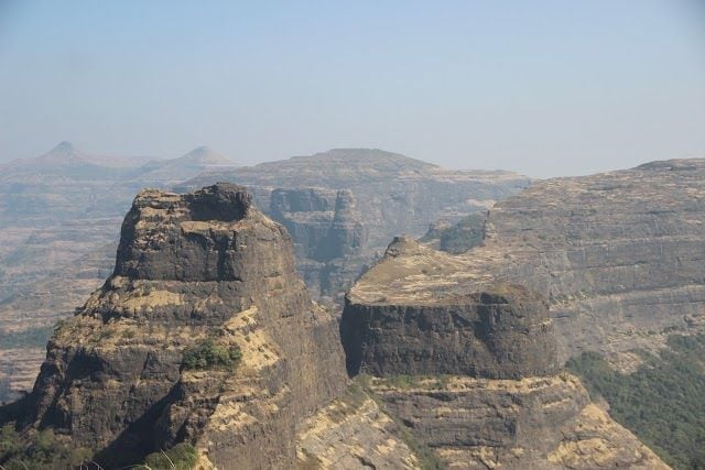 Take the Thrilling Trek to Kulang Fort | Igatpuri - What to Expect ...