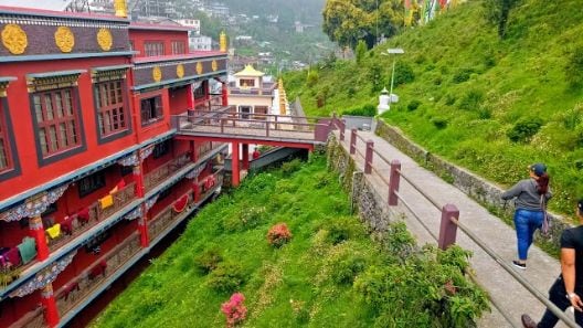 Neora Valley National Park, Kalimpong - Safari Timing, Ticket Fee & Photos