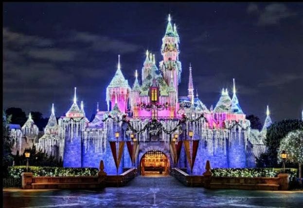 Have Fun at the Disneyland | Los Angeles - What to Expect | Timings ...