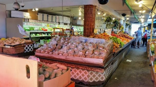The Original Farmers Market | Los Angeles - What to Expect | Timings ...