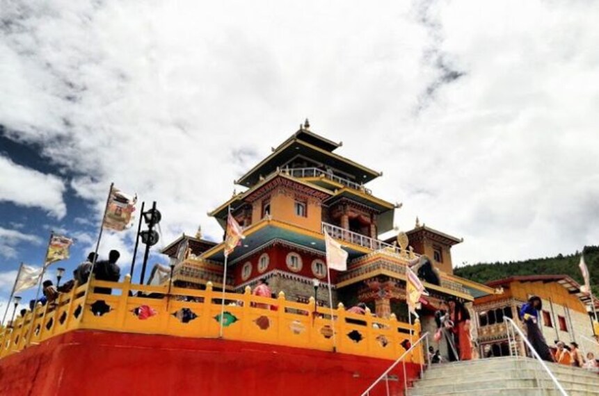 Ugyen Pema Woedling Zangthopelri | Paro - What to Expect | Timings ...