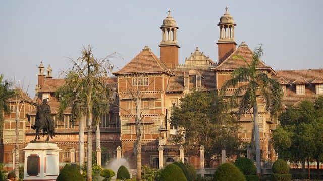 Take a stroll in Sayaji Baug | Vadodara - What to Expect | Timings ...