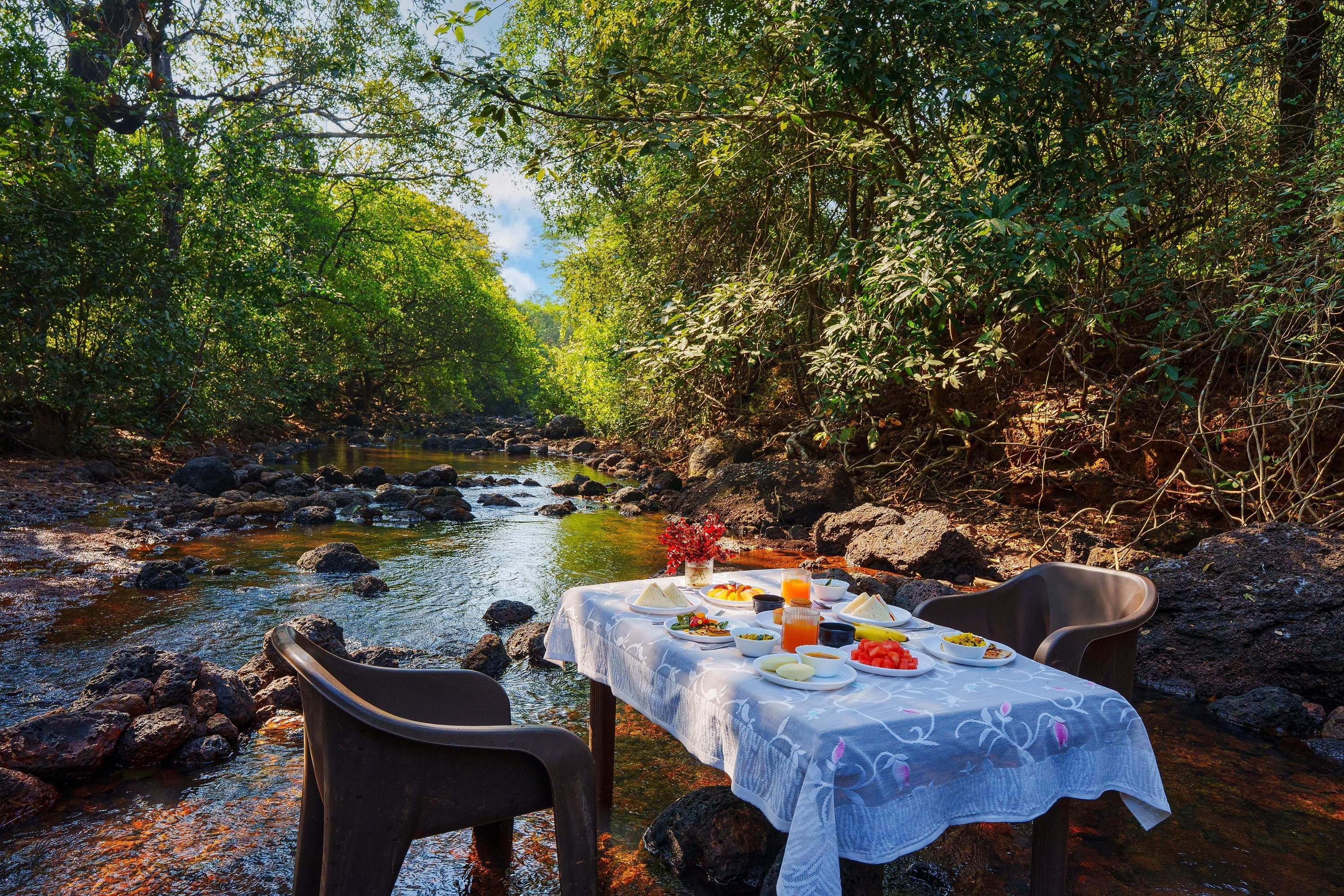 Tree of Life Aerovillage Panheli 𝗕𝗢𝗢𝗞 Tala Resort