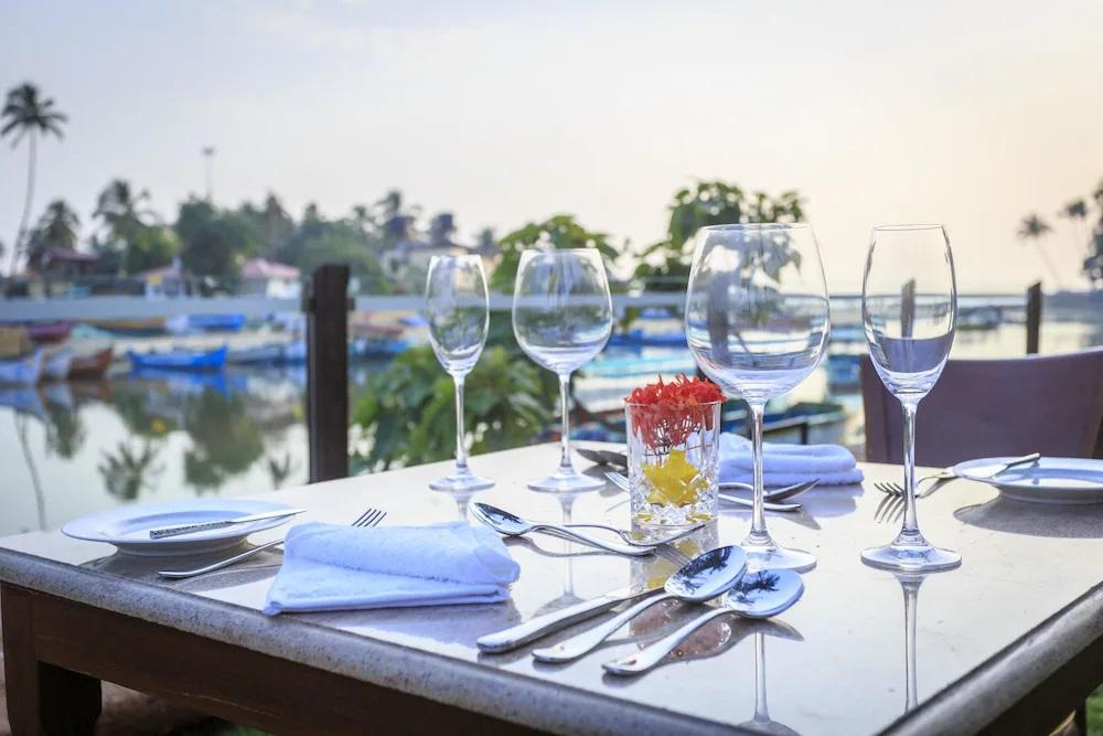Acron Waterfront Resort 𝗕𝗢𝗢𝗞 Goa Resort