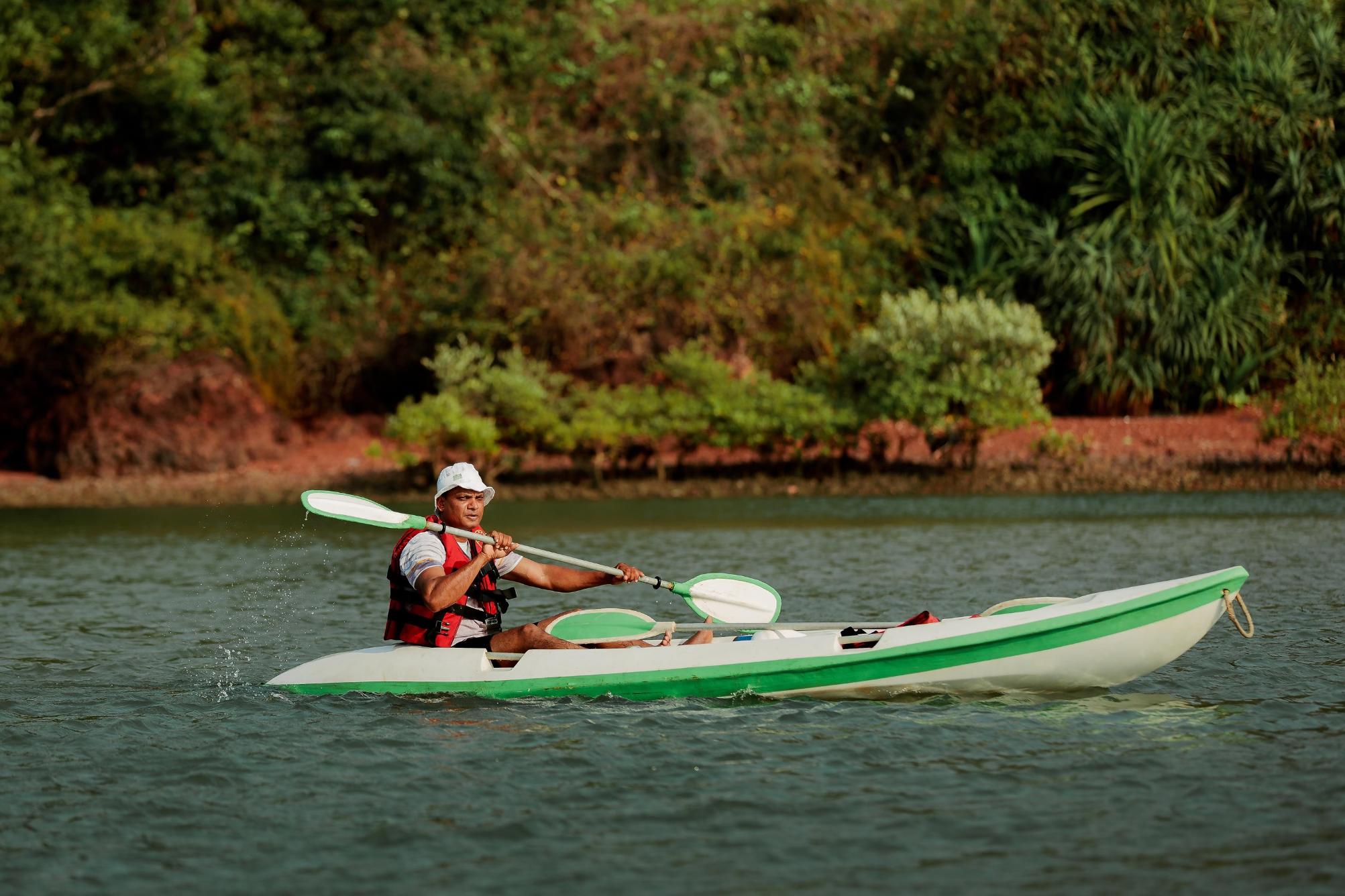 Araqila Beach Resort 𝗕𝗢𝗢𝗞 Vengurla Resort