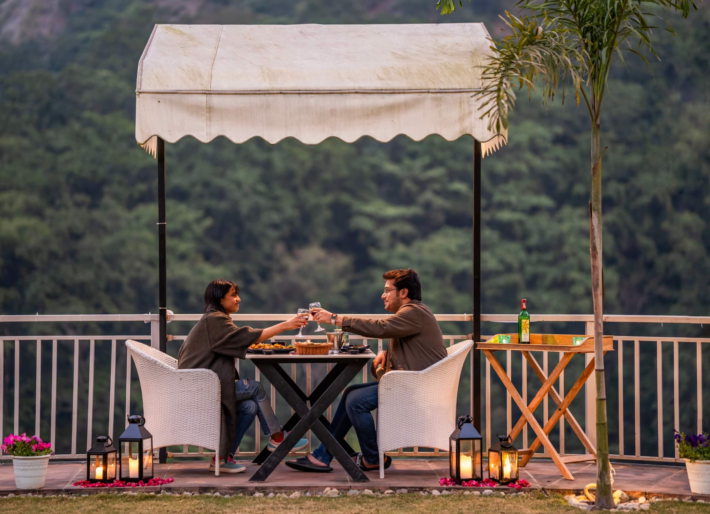 Moustache Rishikesh Riverside Resort 𝗕𝗢𝗢𝗞 Rishikesh Cottage