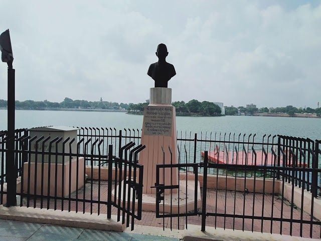 Enjoy Leisurely Strolls along Kankaria Lake | Ahmedabad - What to ...