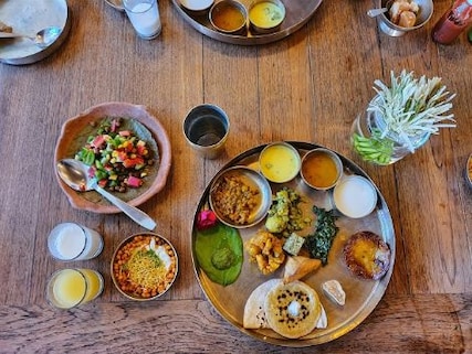 Restaurants in Ahmedabad : Best Restaurants and Popular Food Places in ...
