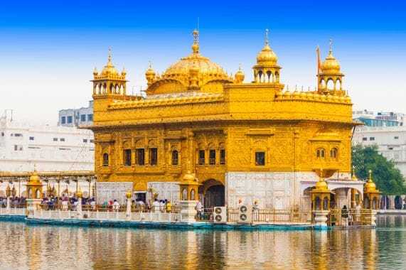 Golden Temple, Amritsar (Harmandar Sahib) - Timings, Images, MakeMyTrip