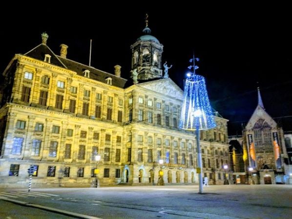 Dam Square | Amsterdam - What to Expect | Timings | Tips - Trip Ideas ...