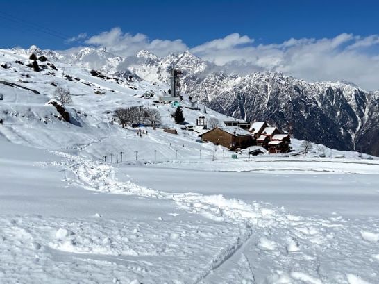 Capture Snowy Landscapes at Auli Artificial Lake | Auli - What to ...