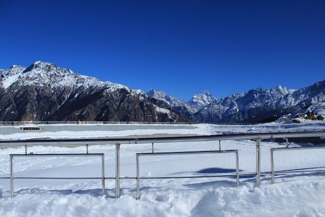 Capture Snowy Landscapes at Auli Artificial Lake | Auli - What to ...