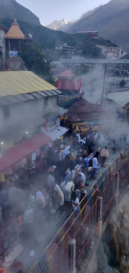 Tapta Kund | Badrinath - What to Expect | Timings | Tips - Trip Ideas ...