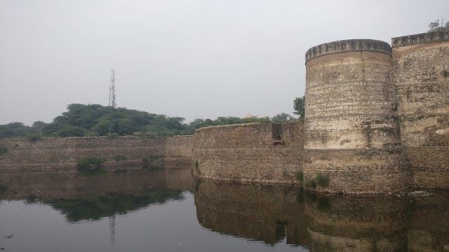 Explore the Lohagarh Fort | Bharatpur - What to Expect | Timings | Tips ...