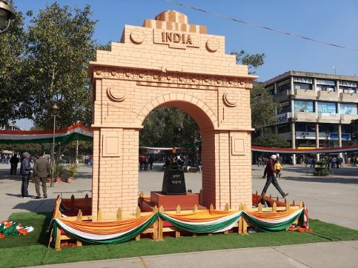 Sector 17 Market | Chandigarh - What to Expect | Timings | Tips - Trip ...