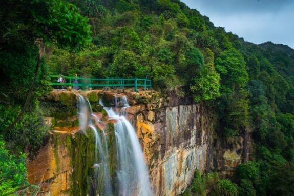 Wakaba Falls | Cherrapunji - What to Expect | Timings | Tips - Trip ...
