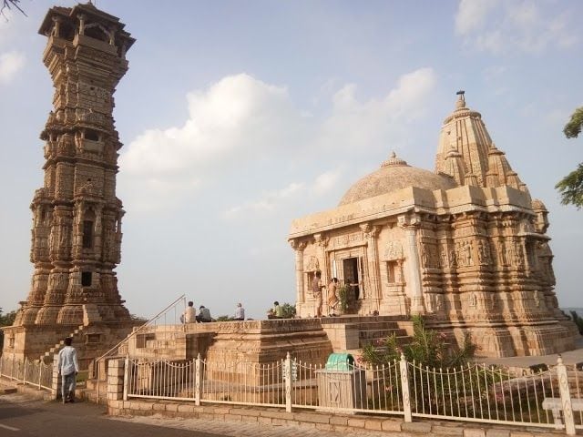 Rani Padmini's Palace | Chittorgarh - What to Expect | Timings | Tips ...