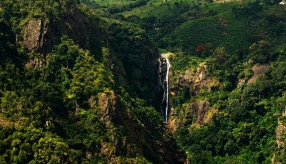 Trekking to Catherine Falls | Coonoor - What to Expect | Timings | Tips ...