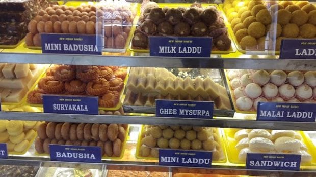 Snacking at Indian Bakery | Coonoor - What to Expect | Timings | Tips ...