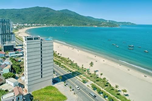 Alisia Beach Hotel, Da Nang - Things to Do, Timings & Photos