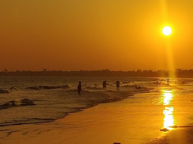 Spend time at Ghoghla Beach, Diu - Things to Do, Timings & Photos