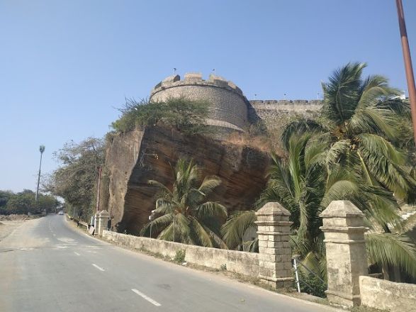 Zampa Gateway | Diu - What to Expect | Timings | Tips - Trip Ideas by ...