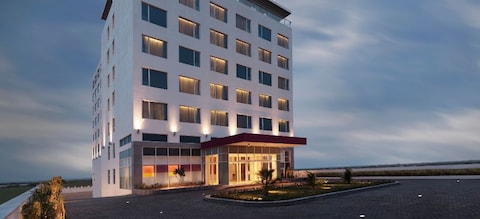 Dwarka | Best Time to Visit | Top Things to Do | Book Your Trip ...