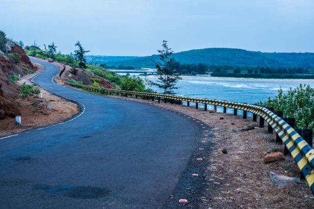 Aare Ware Beach Ganapatipule, Ganapatipule - Things to Do, Timings & Photos