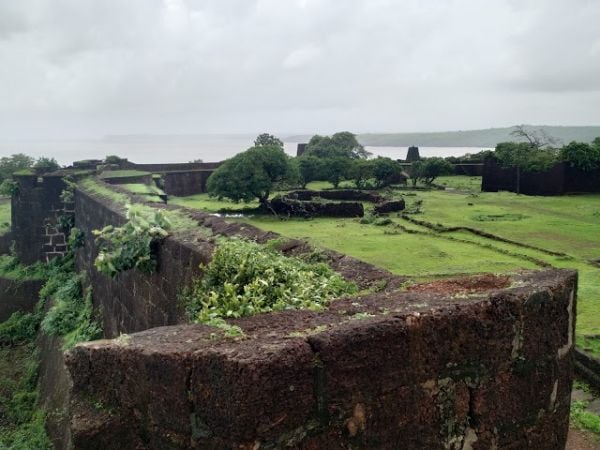 Jaigad Fort | Ganapatipule - What to Expect | Timings | Tips - Trip ...