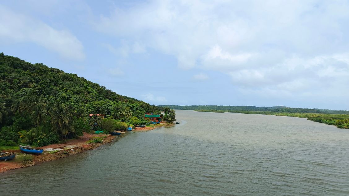 Querim Beach, Goa - Things to Do, Timings & Photos