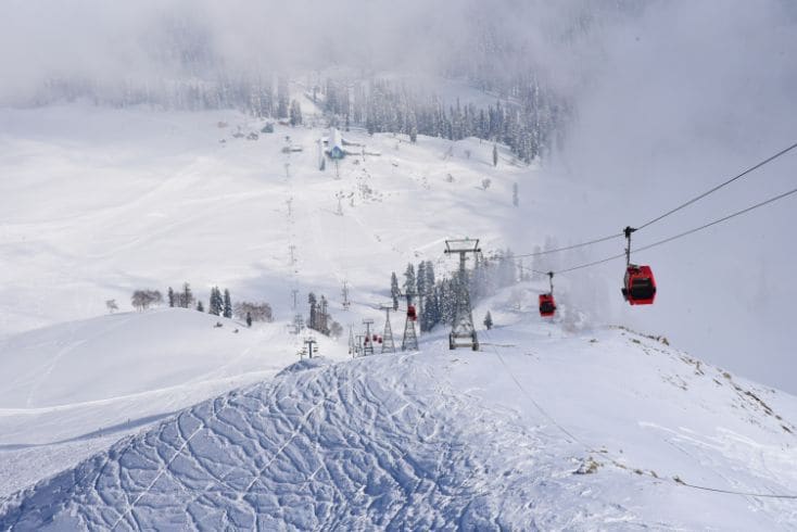 Book Hotels near The Sunset Lodge Gulmarg, Best Deal Gulmarg Hotels