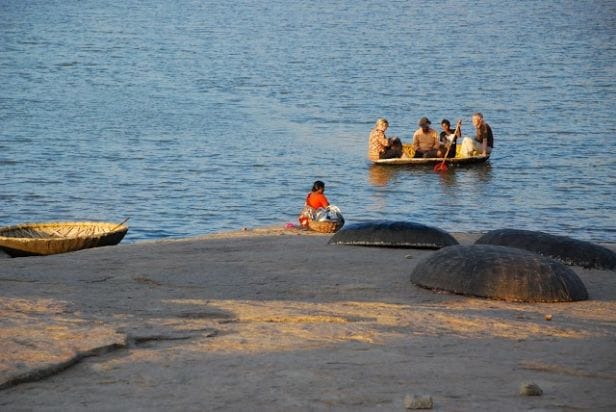 Coracle Ride | Hampi - What to Expect | Timings | Tips - Trip Ideas by ...
