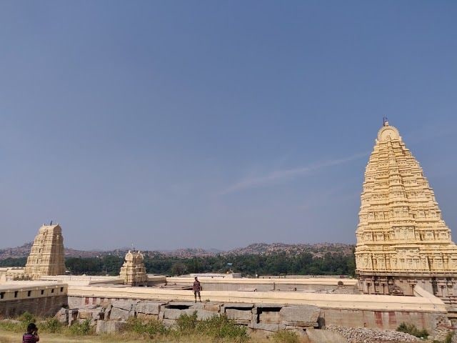 Virupaksha Temple, Hampi - Timing, History & Photos