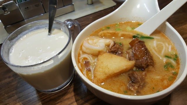 Tsui Wah Restaurant | Hong Kong - What to Expect | Timings | Tips ...