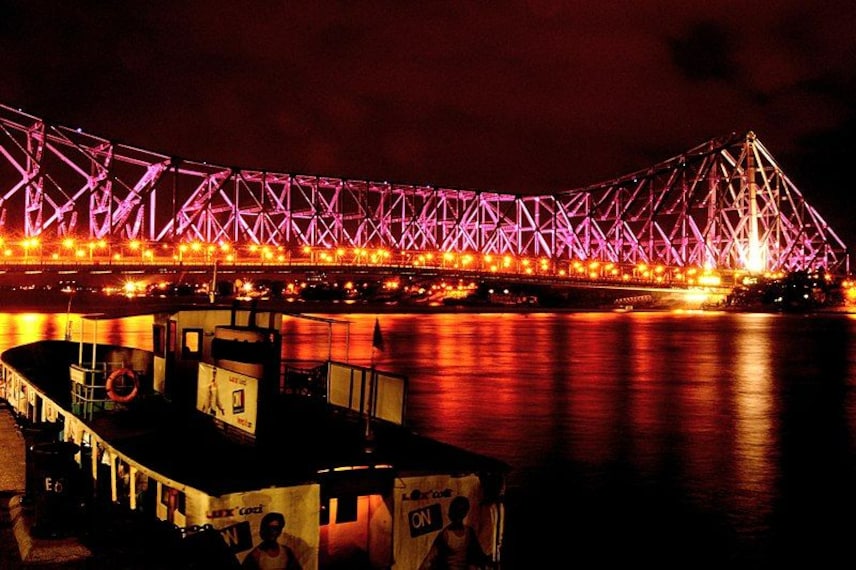 Howrah Bridge Near Howrah | Howrah - What to Expect | Timings | Tips ...