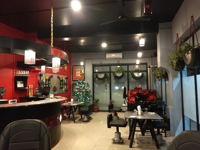 Motor Cafe | Srinagar - What to Expect | Timings | Tips - Trip Ideas by ...