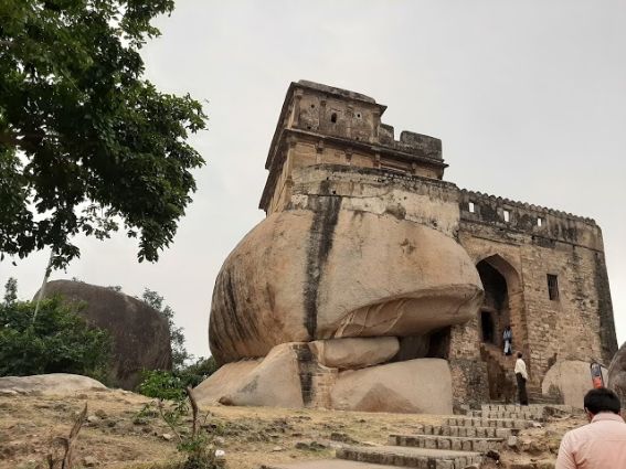 Balancing Rock | Jabalpur - What to Expect | Timings | Tips - Trip ...