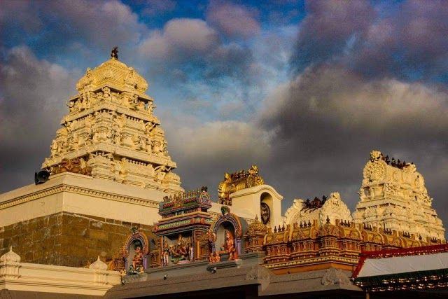 Kamakshi Amman Temple, Kanchipuram - Timing, History & Photos