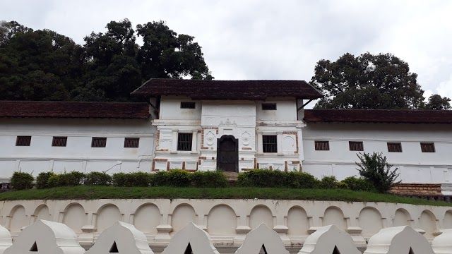 Royal Palace of Kandy | Kandy - What to Expect | Timings | Tips - Trip ...