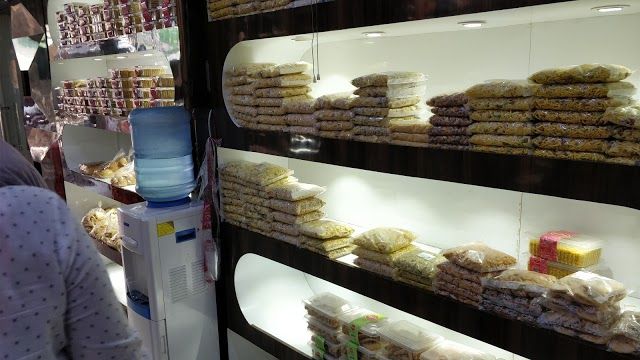 Ram Misthan Bhandar | Kanpur - What to Expect | Timings | Tips - Trip ...