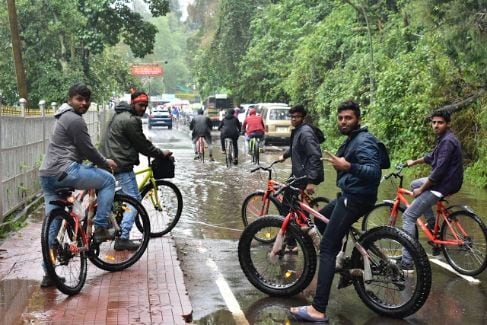 Cycling around the Kodai Lake | Kodaikanal - What to Expect | Timings ...