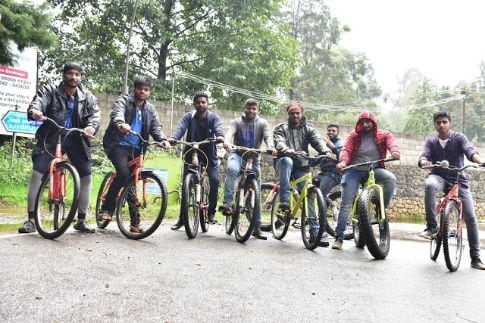 Cycling around the Kodai Lake | Kodaikanal - What to Expect | Timings ...