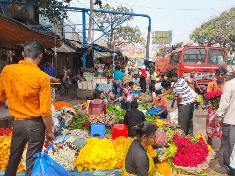 Flower Market Tour @ Mallick Ghat Flower Market | Kolkata - What to ...