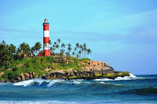 Lighthouse Beach, Kovalam - Things to Do, Timings & Photos