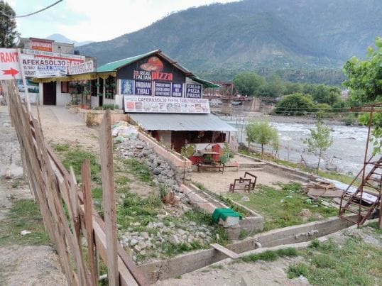 Cafe Kasol 30 | Kullu - What to Expect | Timings | Tips - Trip Ideas by ...