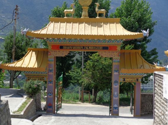 Dhakpo Shedrupling Monastery | Kullu - What to Expect | Timings | Tips ...