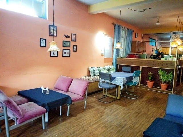 Luke's Coffee and Desert Shop | Kullu - What to Expect | Timings | Tips ...